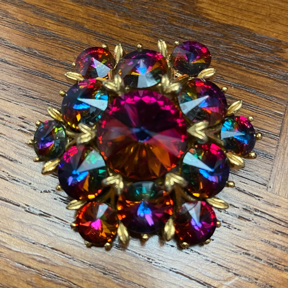 Vintage 60’s Lisner Watermelon Rivoli Dome Brooch - Gem